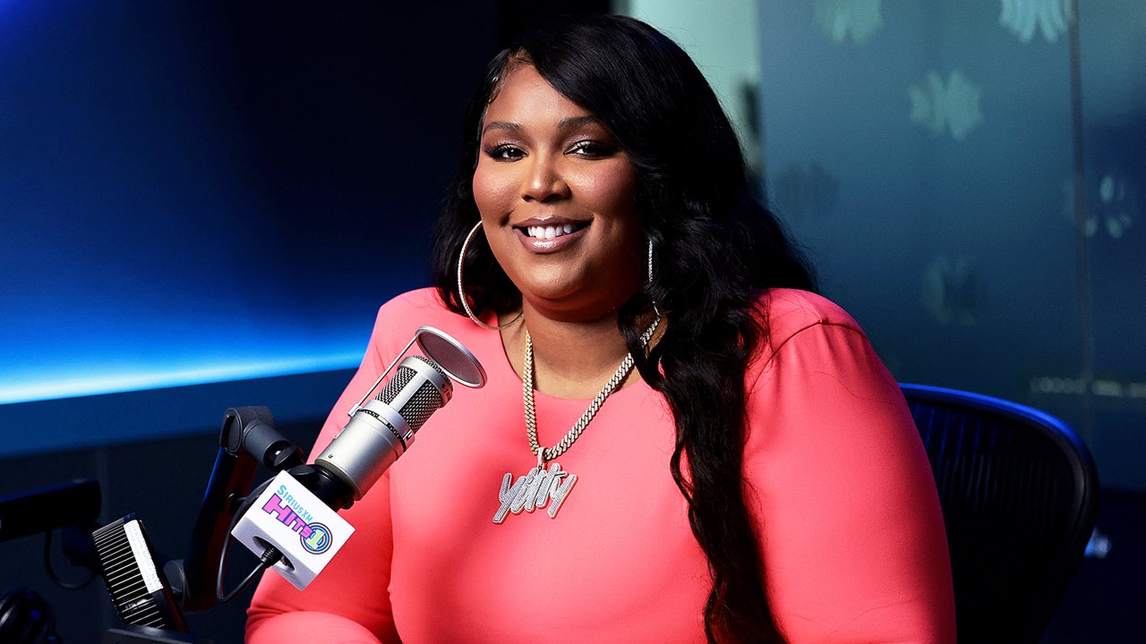 Lizzo Discusses 'Grrrls' Lyric Controversy: 'I Wanted to Be a Leader in ...