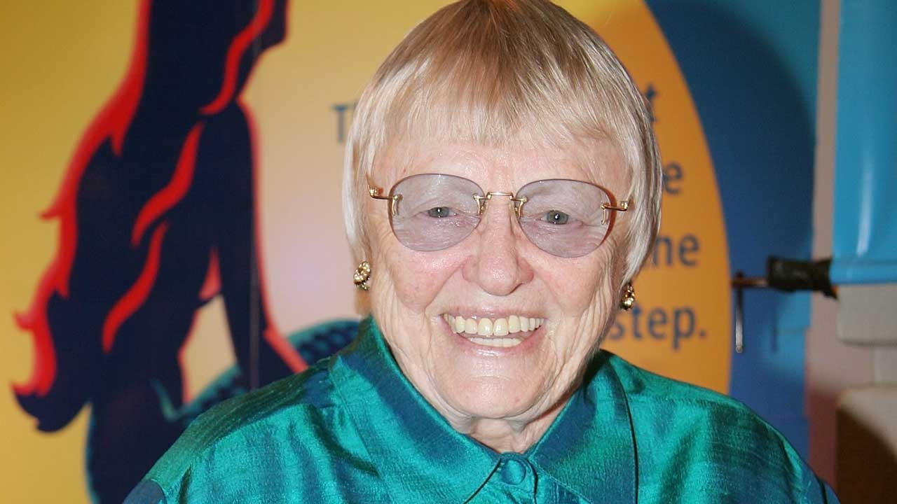 Pat Carroll, Voice of Ursula in 'The Little Mermaid,' Dead at 95 ...