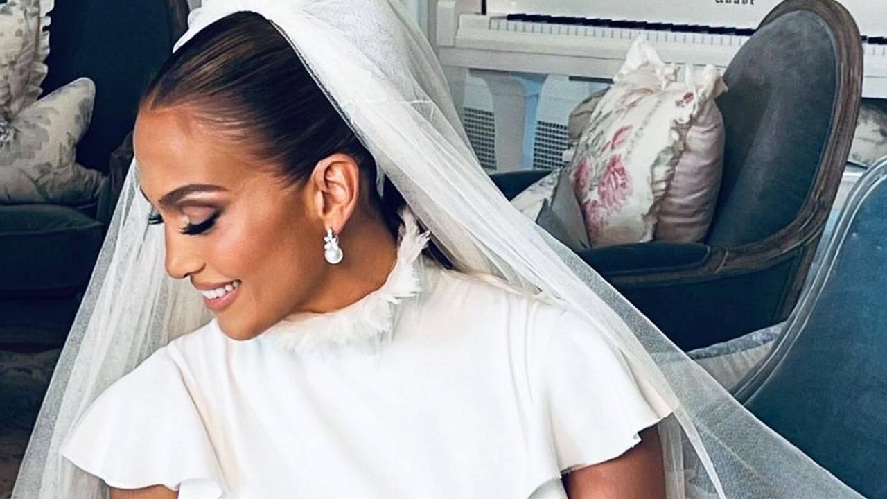See Jennifer Lopez in Her Three Unique Wedding Gowns: From a Turtleneck ...