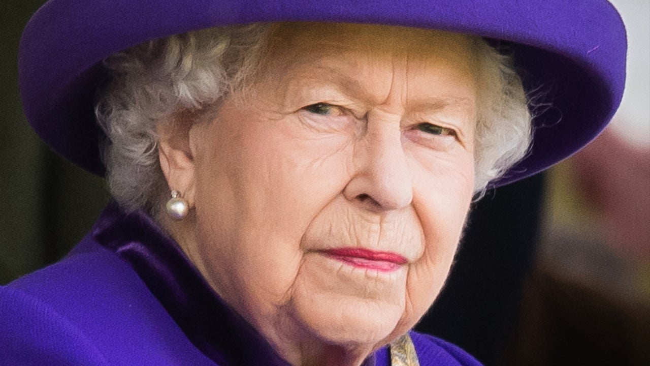 Queen Elizabeth II Laid to Rest Next to Prince Philip, Other Royals in ...