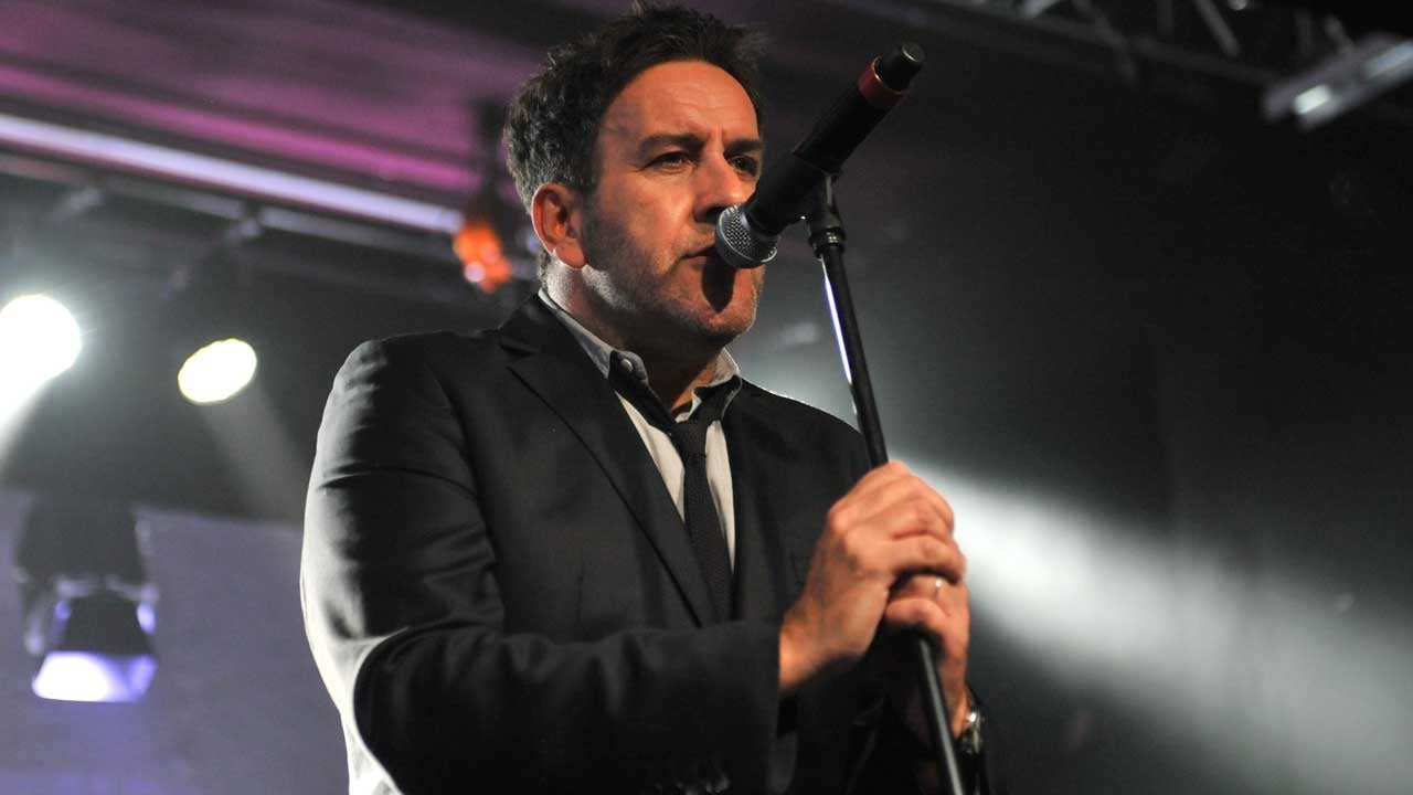 Terry Hall, Lead Singer of The Specials, Dead at 63 | Entertainment Tonight