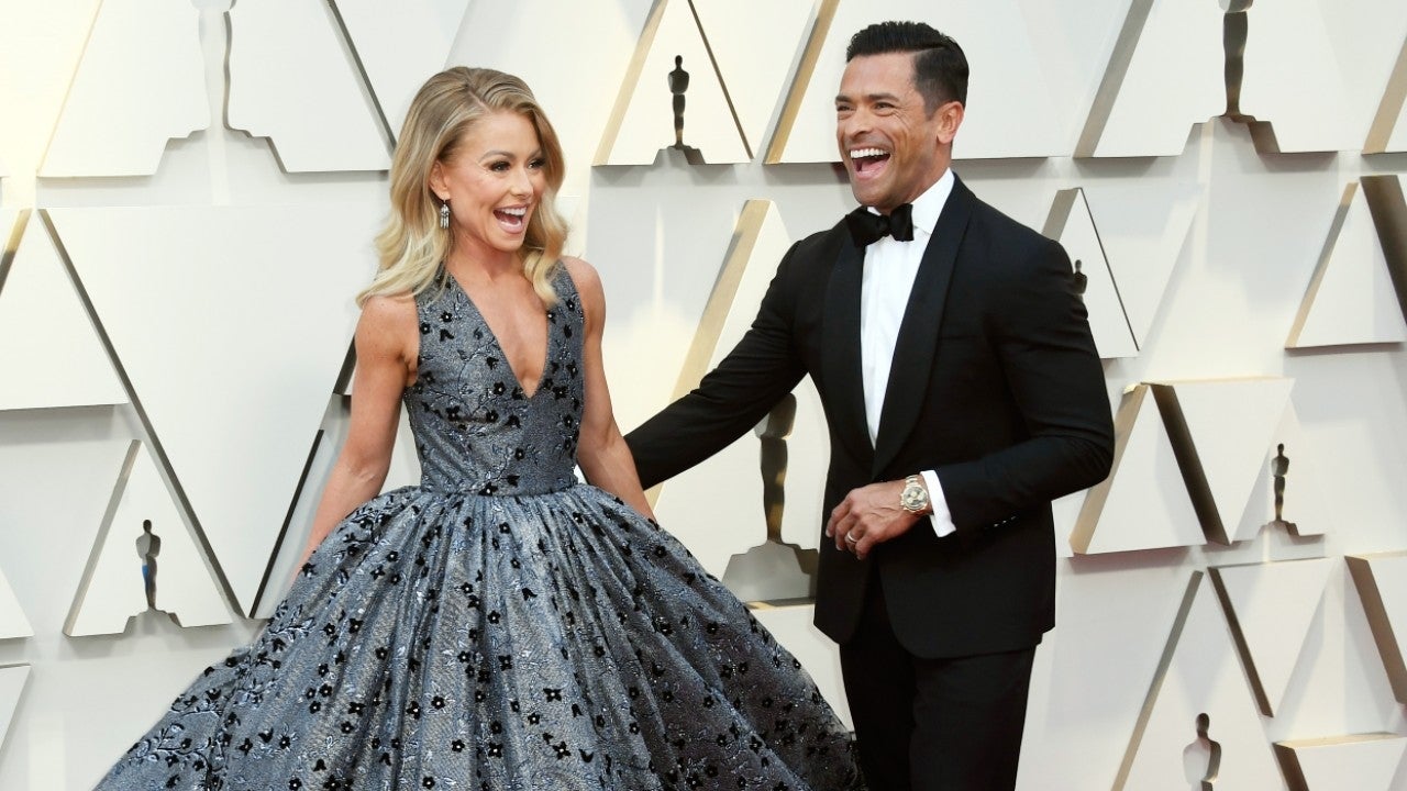 Kelly Ripa Roasts Mark Consuelos For Things He Allegedly Said While She ...
