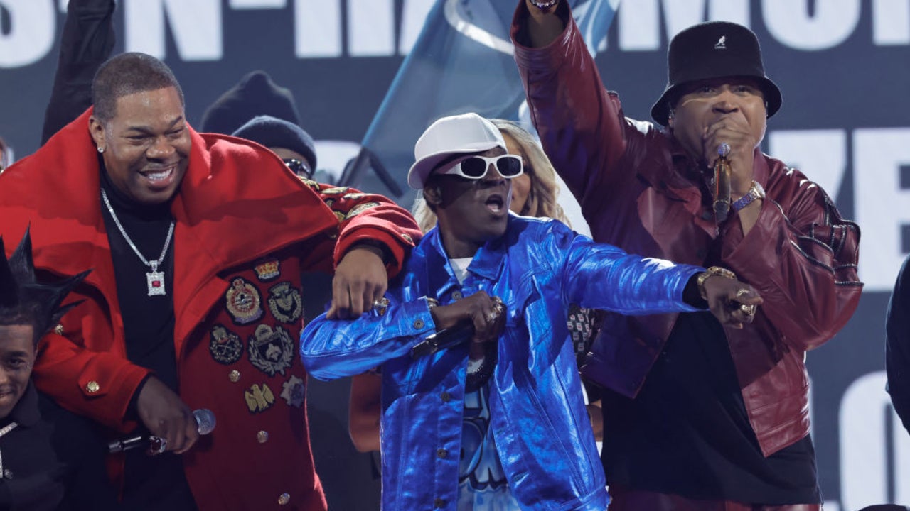 GRAMMYs Celebrates 50 Years of Hip-Hop: JAY-Z Parties in the Audience ...