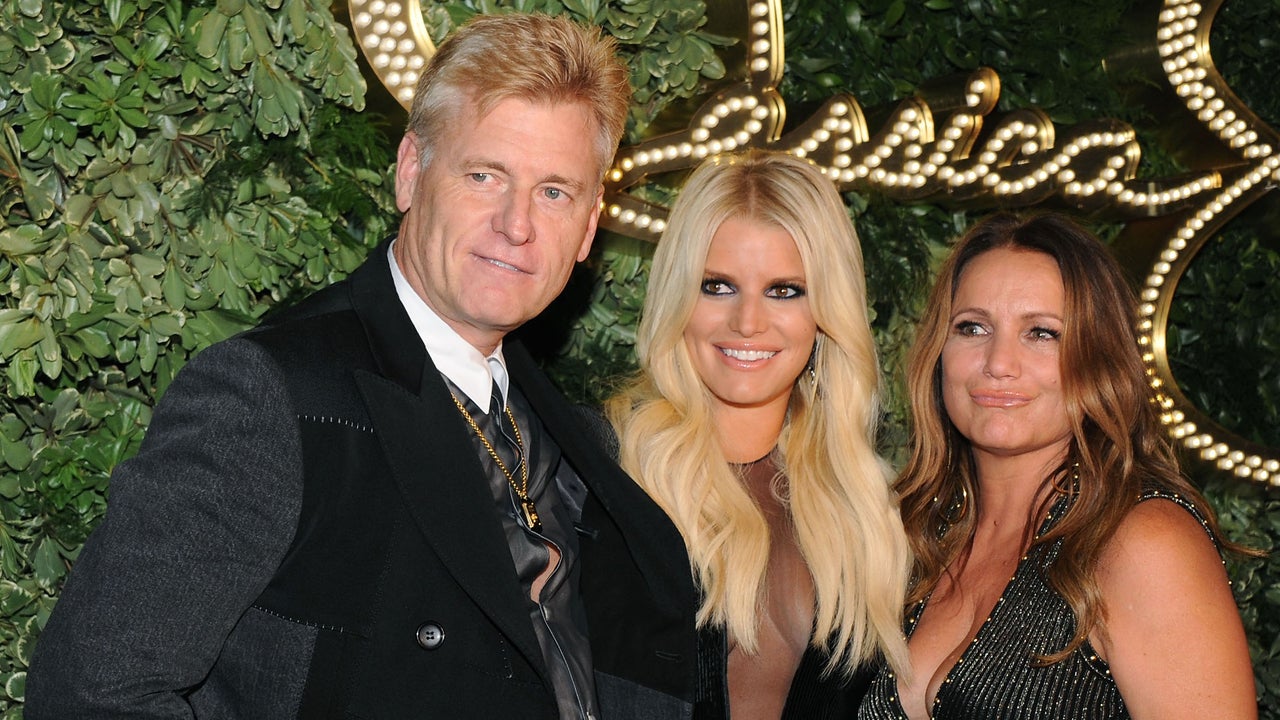 Jessica Simpson’s Divorced Parents Joe and Tina Reunite to Celebrate ...