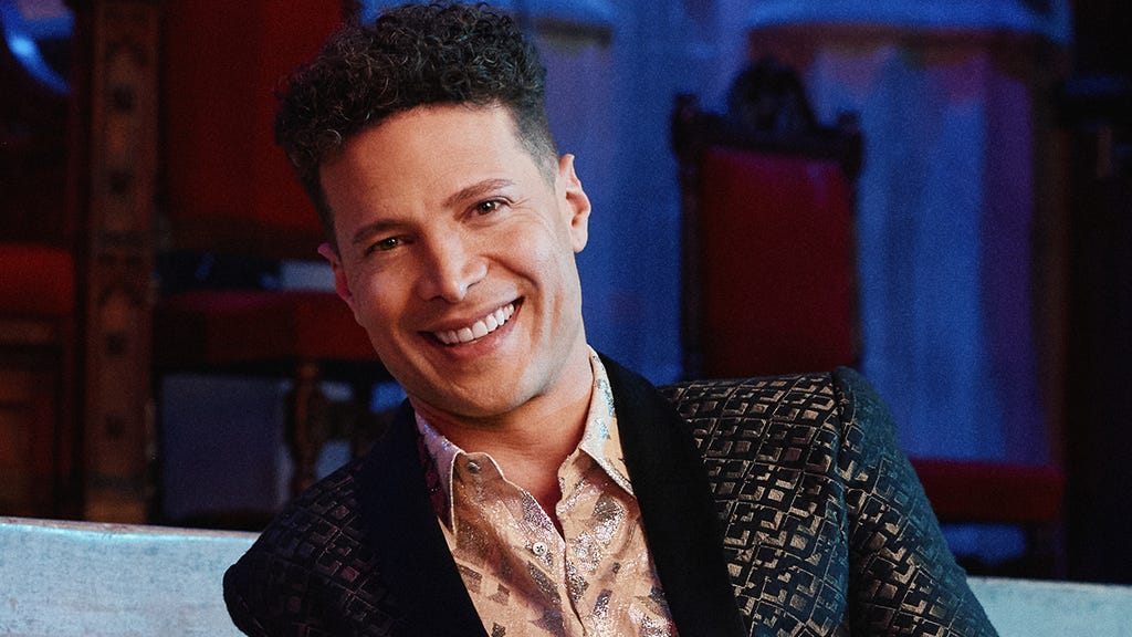 Justin Guarini to Lead Britney Spears Broadway Musical 'Once Upon a One ...