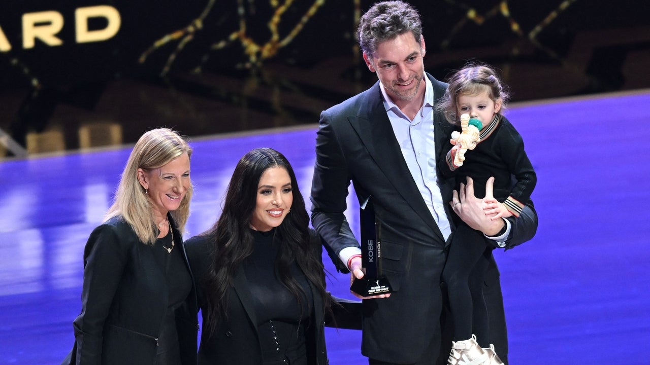 Vanessa Bryant Returns to Los Angeles Lakers' Arena for the First Time ...