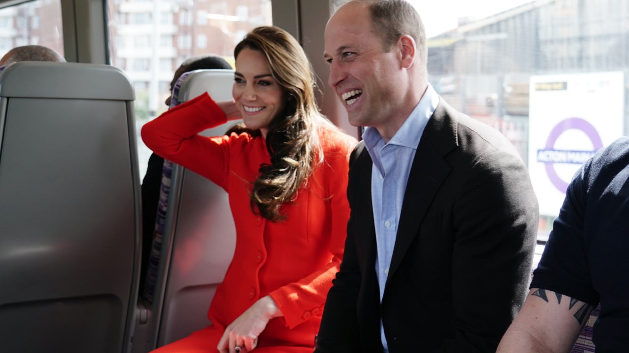 Kate Middleton and Prince William Visit a Pub, Ride the Tube in London ...