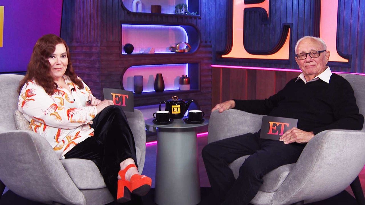 Alex Borstein and Her Dad Recall When He Auditioned for Her NBC Pilot ...