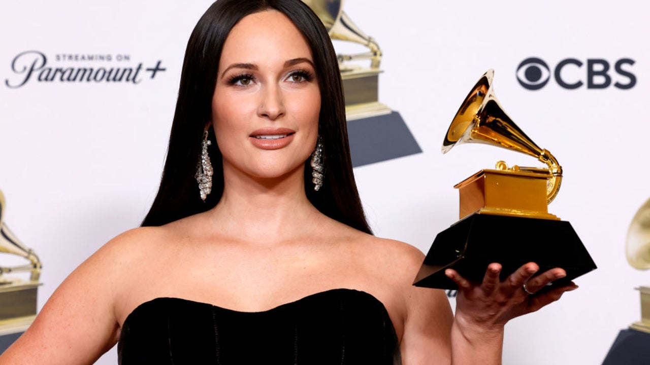 2024 GRAMMYs Red Carpet Beauty: How Kacey Musgraves Achieved Her ...