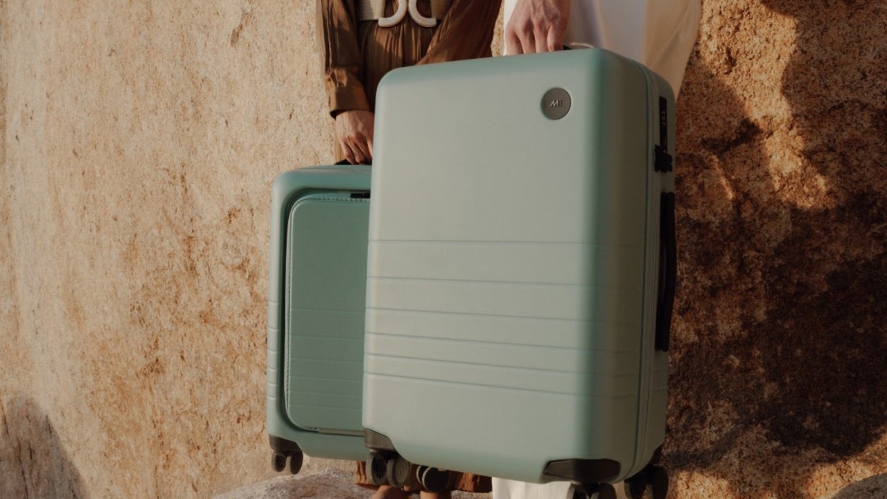Monos’ 4th of July Sale Is Here — Get Monos’ New Expandable Luggage ...