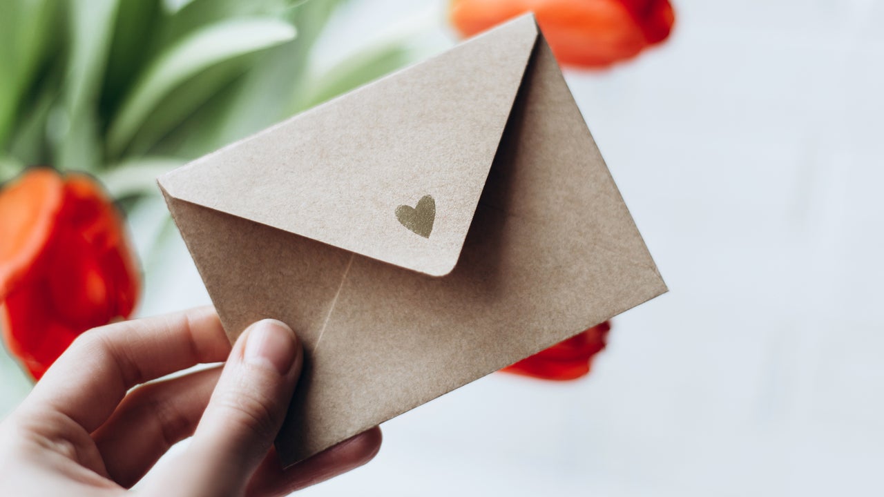 12 Best Gift Cards for Mother's Day 2024: Last-Minute Digital Gifts ...