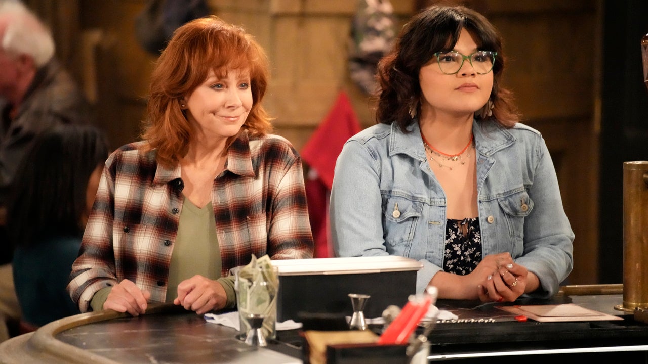 Reba McEntire’s New Sitcom Picked Up By NBC — How It’s Connected to ‘Reba’ (Exclusive ...