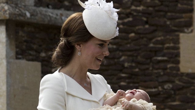 Prince William & Kate Middleton Debut Baby Girl: See the First Pics of ...