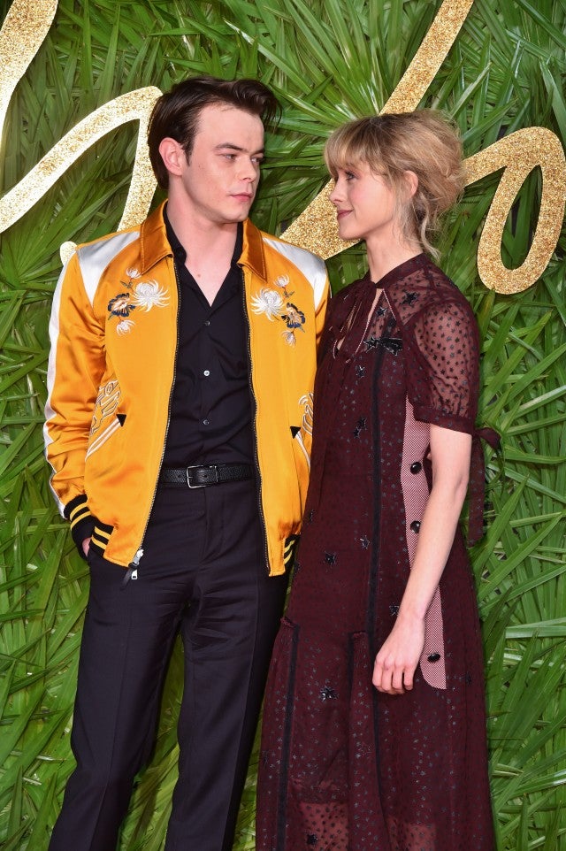 ‘Stranger Things' Star Charlie Heaton Sends Girlfriend Natalia Dyer the ...