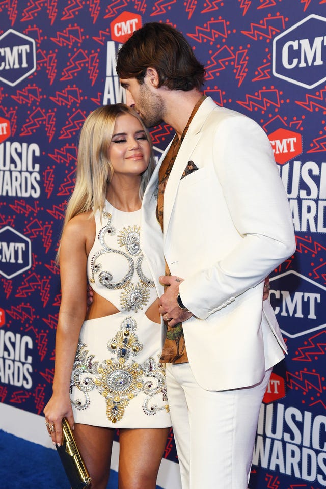 Cutest Couples at the 2019 CMT Music Awards | Entertainment Tonight