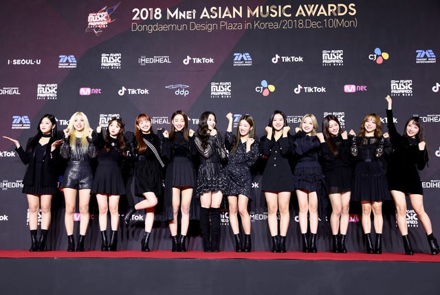 Your Favorite K-Pop Stars on the Red Carpet: BTS, Stray Kids, BLACKPINK ...