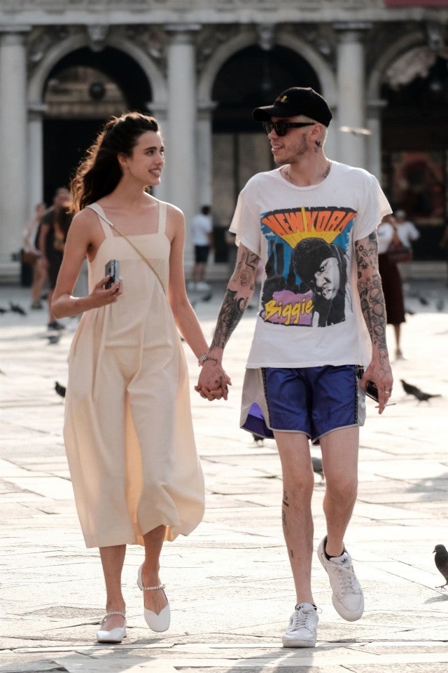 Pete Davidson and Margaret Qualley hold hands in Venice: Pic - AOL ...