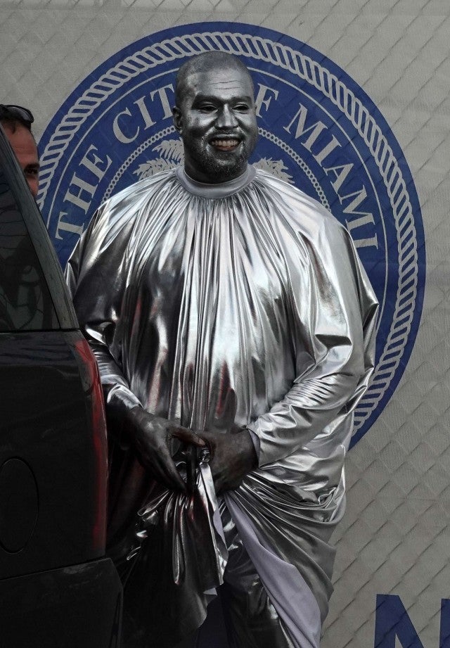 Kanye West Goes All Out in Head-to-Toe Silver to Star in His New Opera ...