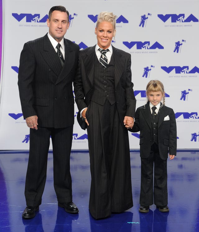 Celeb Dads Totally Twinning With Their Kids | Entertainment Tonight