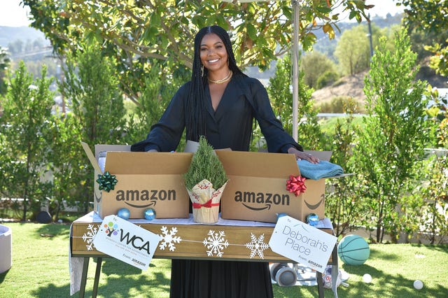 Celebrities Who are Giving Back | Entertainment Tonight