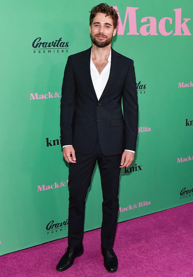 'Mack & Rita' Los Angeles Premiere | Entertainment Tonight