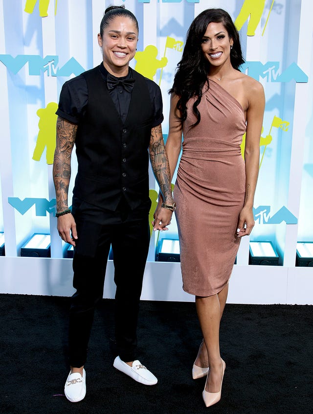 2022 MTV Video Music Awards Red Carpet Arrivals | Entertainment Tonight