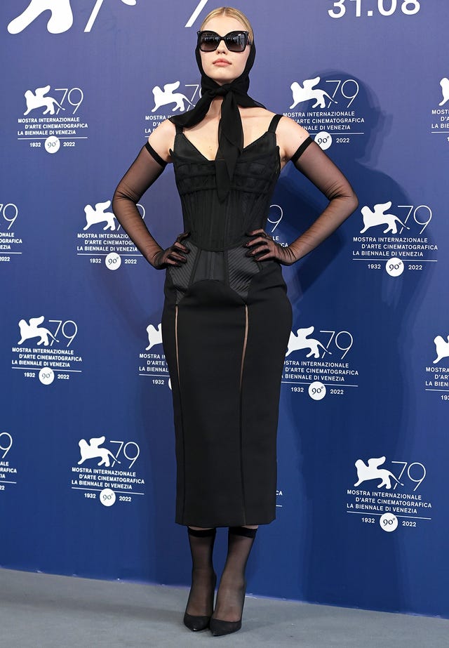 Venice Film Festival 2022 Celeb Sightings | Entertainment Tonight