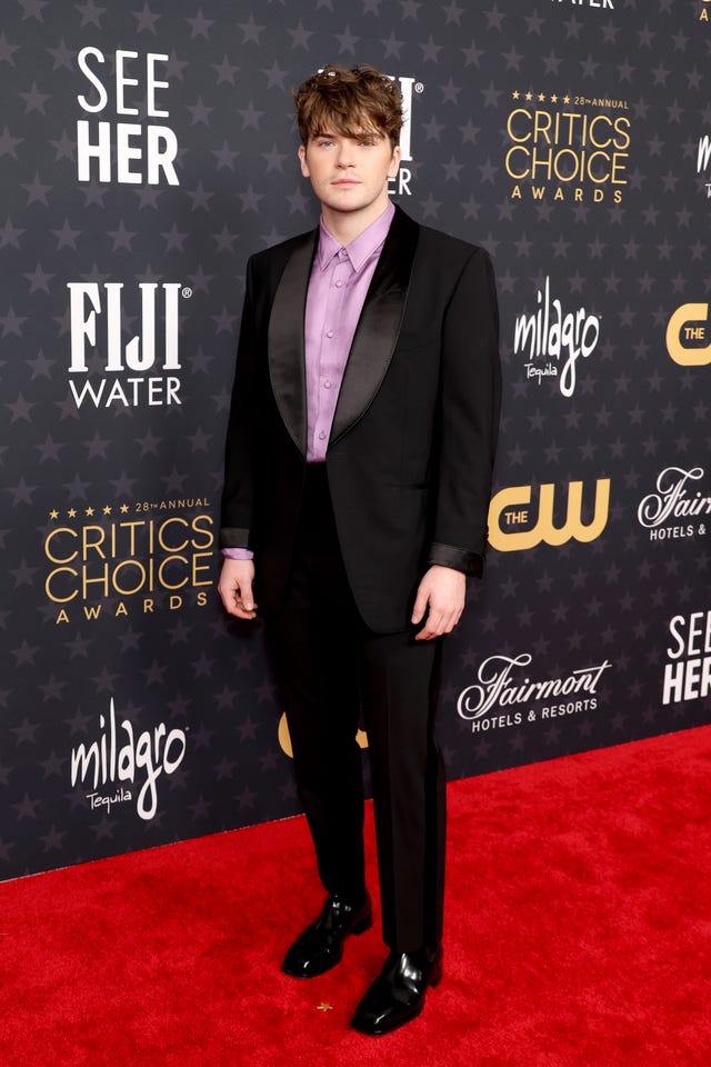 2023 Critics' Choice Awards: Red Carpet Arrivals | Entertainment Tonight