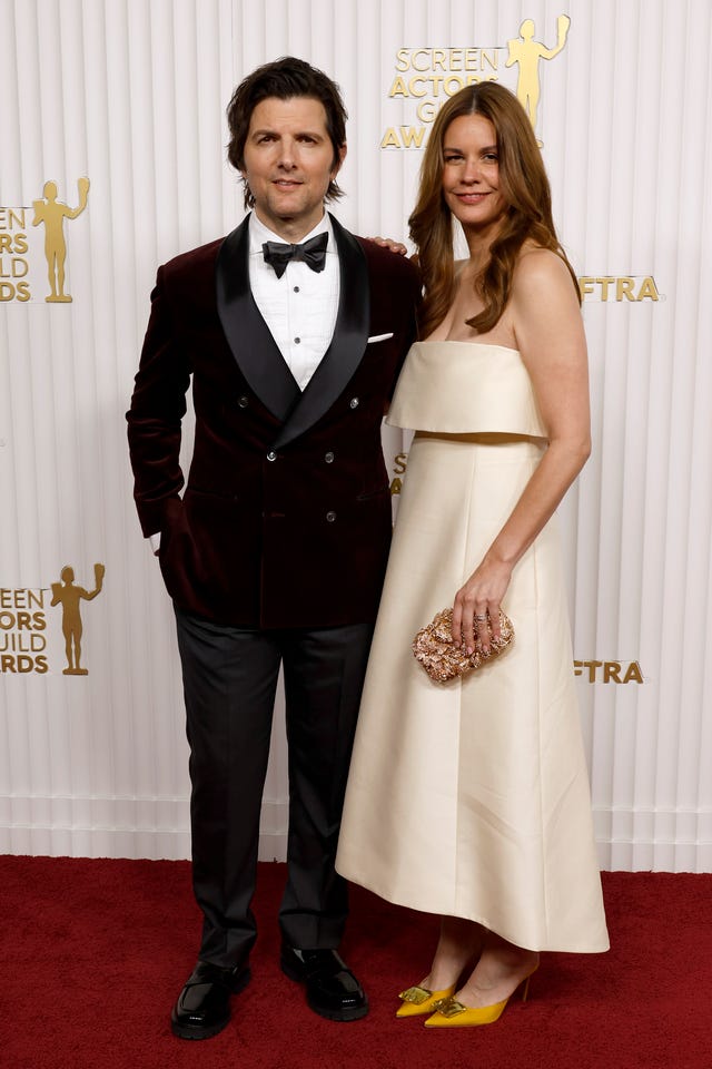 Couples Pack on PDA at 2023 SAG Awards | Entertainment Tonight