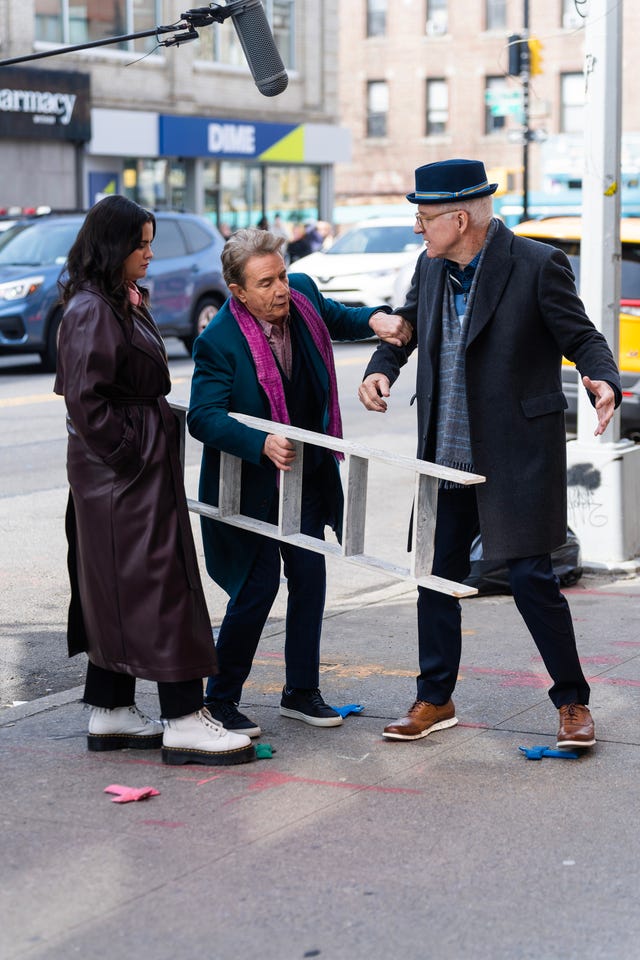 Stars On Set | Entertainment Tonight