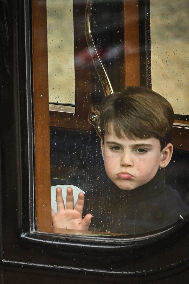King Charles' Coronation: See All the Cute Kid Pics | Entertainment Tonight