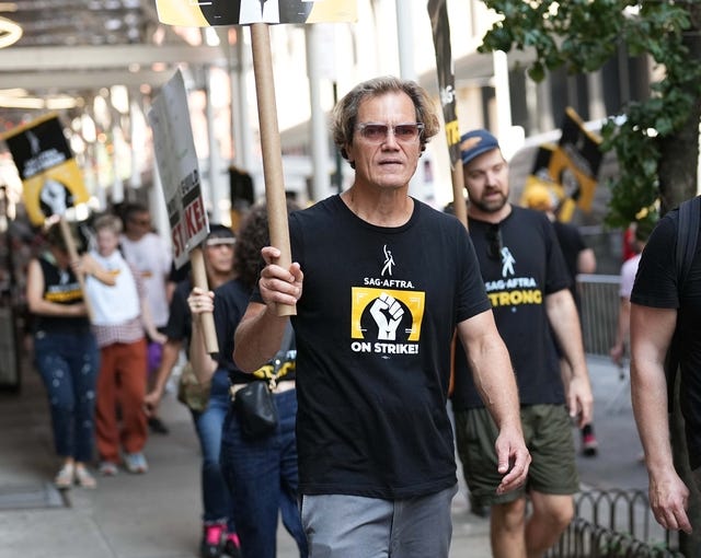 Stars Picketing in Support of the SAG-AFTRA Strike | Entertainment Tonight