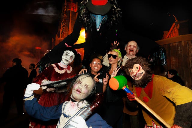 Stars Celebrate Halloween | Entertainment Tonight