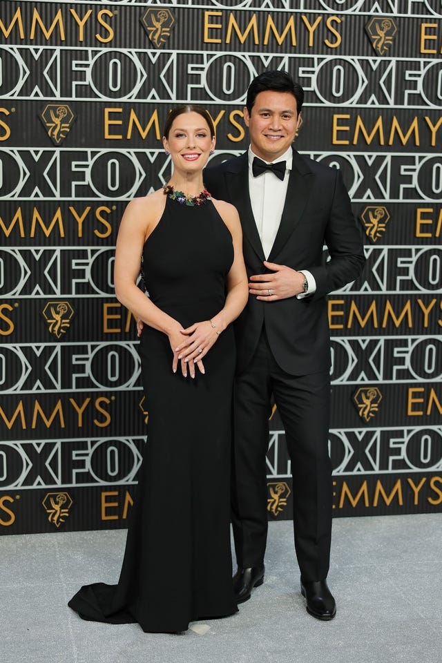 Cutest Couple Moments at 2023 Emmys | Entertainment Tonight