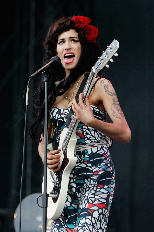 Remembering Amy Winehouse: A Look Back at Her Life In Photos ...
