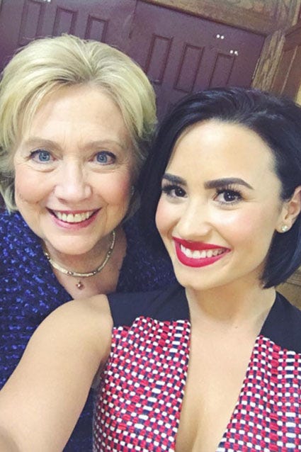 Hillary Clinton's Famous Friends | Entertainment Tonight