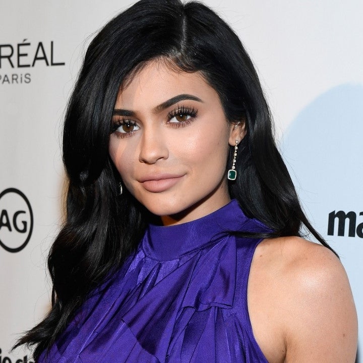 Kylie Jenner and Travis Scott Show Sweet PDA at a Birthday Dinner for ...
