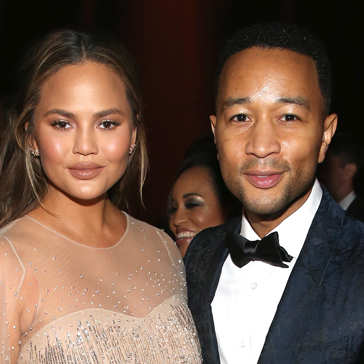 Chrissy Teigen Pokes Fun at Her Spray Tan in Throwback GRAMMYs Pic ...
