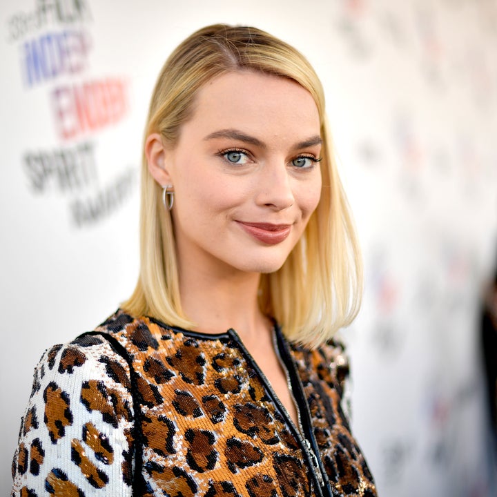 Margot Robbie Is a 'Wow'-Worthy Femme Fatale in Seductive 'Terminal ...