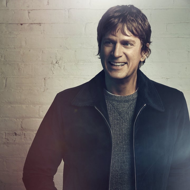 13 Things You Didn’t Know About Rob Thomas and Carlos Santana's 1999 ...