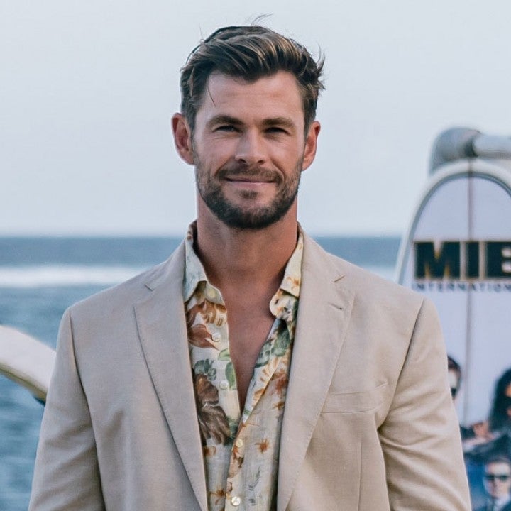 Chris Hemsworth Celebrates Wrapping 'Thor: Love and Thunder' With ...
