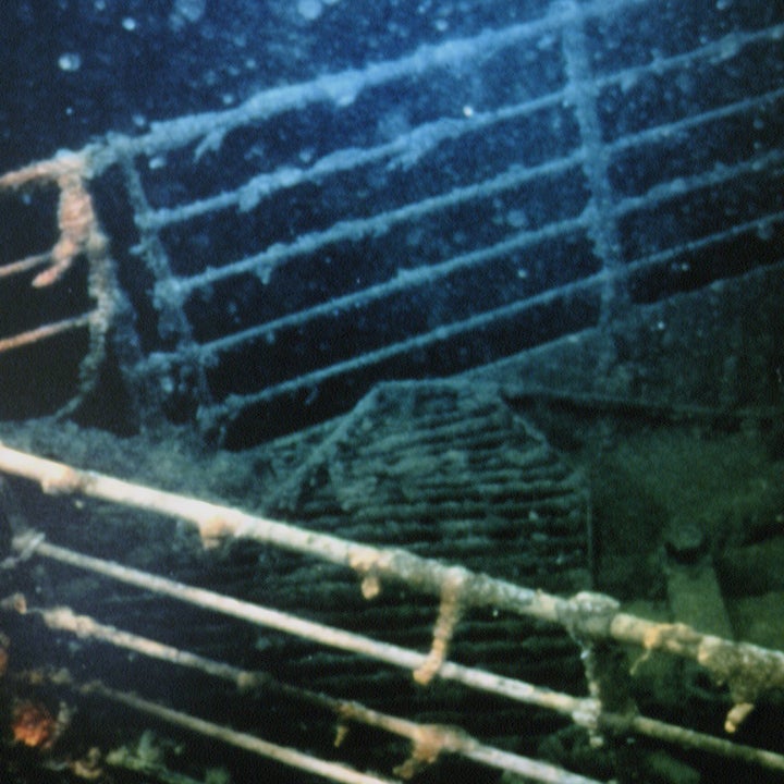 Underwater Titanic Inside