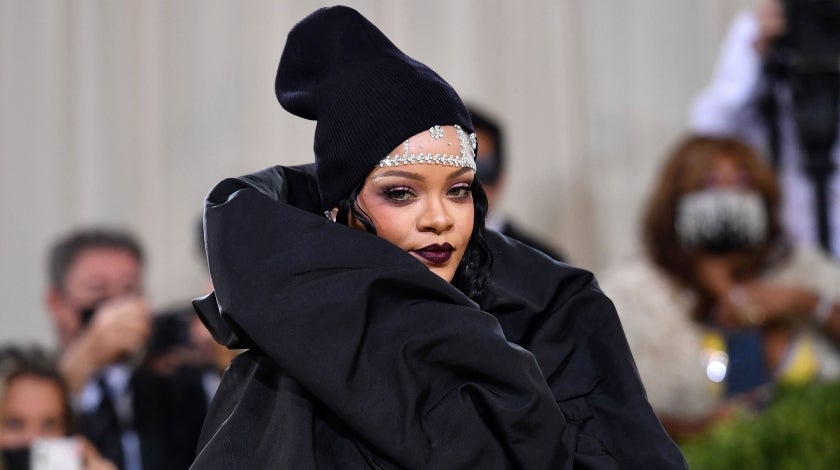 Rihanna is 'Healing Quickly' After Electric Scooter Accident That Left ...