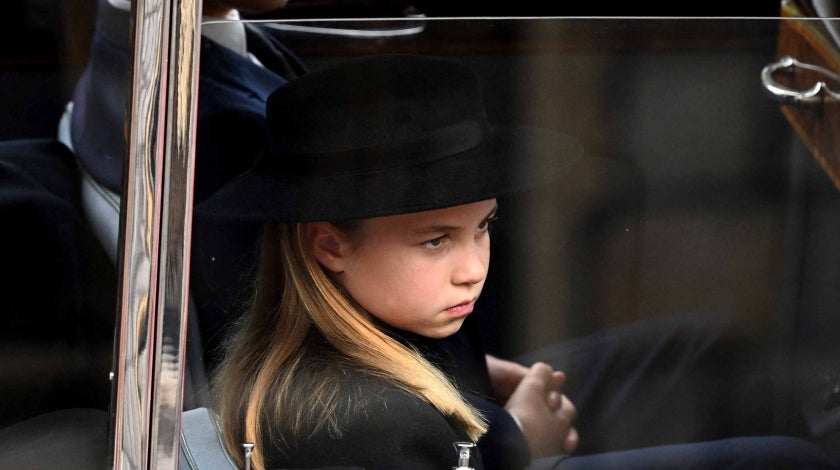 Princess Charlotte Breaks Down in Tears at Queen Elizabeth's Funeral ...