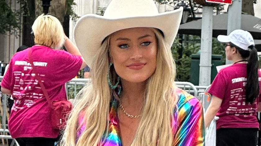 'Heartstopper' Season 2: Watch the Opening Scene With Joe Locke and Kit ...