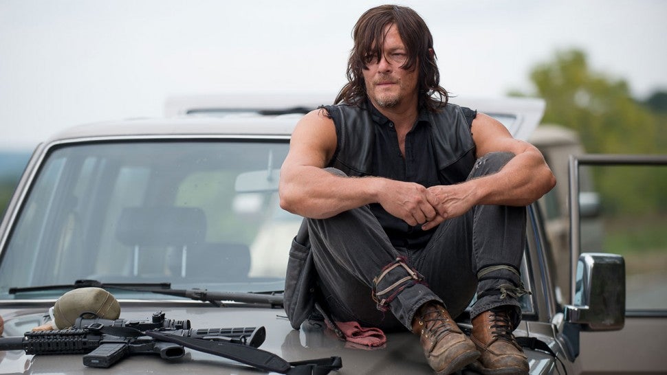'The Walking Dead' Bosses Spill on the 'Horrific' Savior Massacre and ...