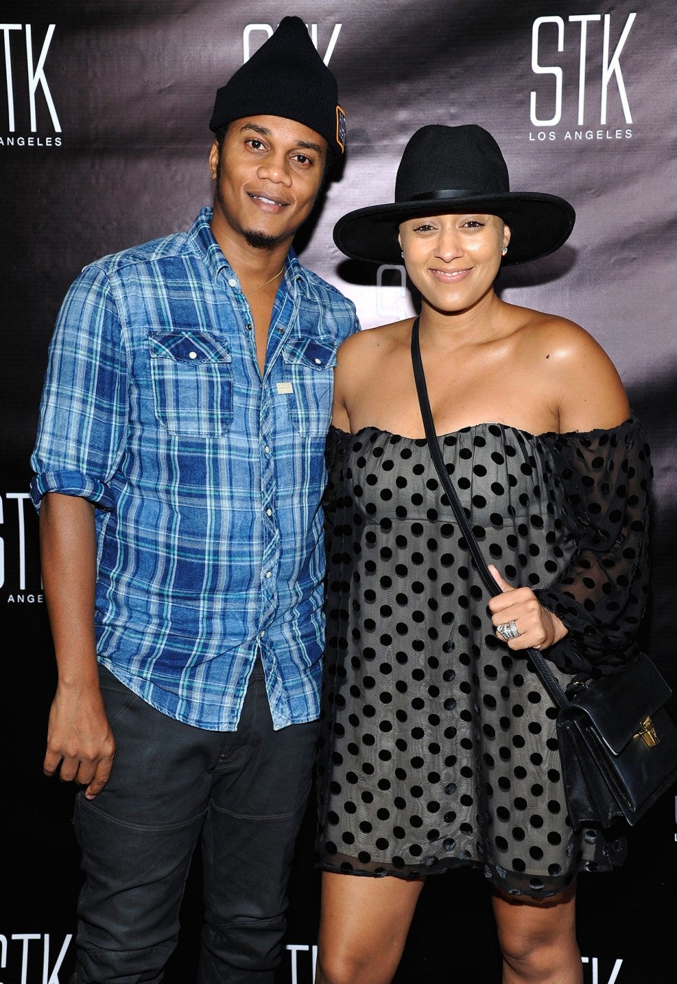 STAR SIGHTINGS: Michael Phelps and Fiancee Show PDA at Swimming Legends ...