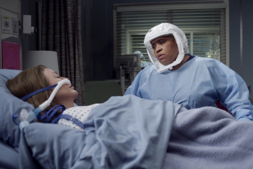 Chandra Wilson Says Grey s Anatomy Won t End With Season 17 Chandra Wilson Says Grey s Anatomy Won t End With Season 17