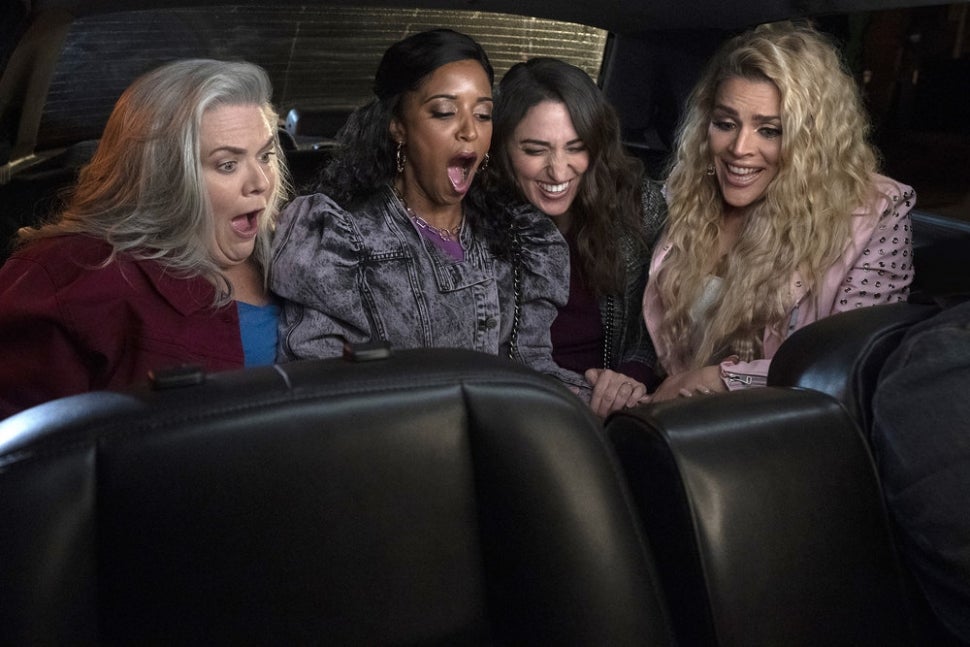 'Girls5eva' Stars Tease 'More Emotional' Season 2 and Dream Musical ...