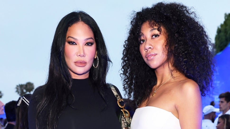 Why Kimora Lee Simmons Tried Preventing Her Daughters From Modeling ...